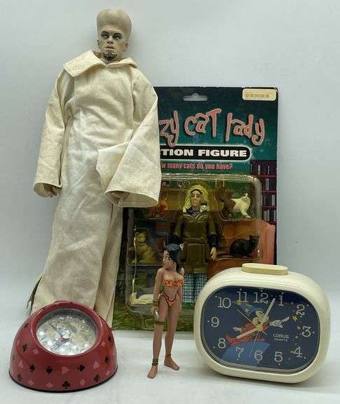 (GH) Action Figures 14”-5” and Clocks - Kraft Auction Service, LLC