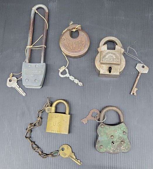 (AD) Five Sets Of Locks And Keys - Kraft Auction Service, LLC