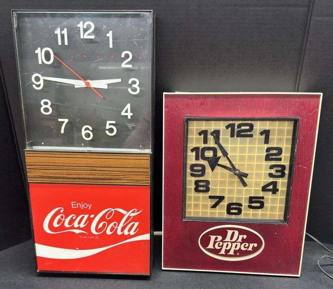 (CC) Kaleidoscope Dr. Pepper Wall Clock and Vintage 1970's Electric ...