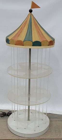 (N) Big Top Circus Display Case With Three Shelves - Kraft Auction ...