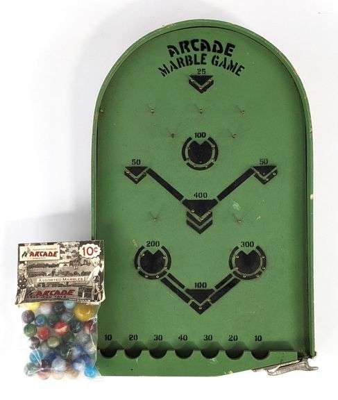 Arcade Marble Game No. 8890 w/ Bag of Marbles - Kraft Auction Service, LLC