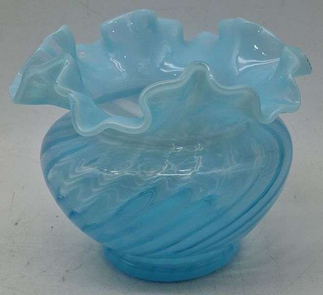 (E) Fenton Blue Spiral Optic Fluted Vase with Ruffled Rim. 3.5" tall ...