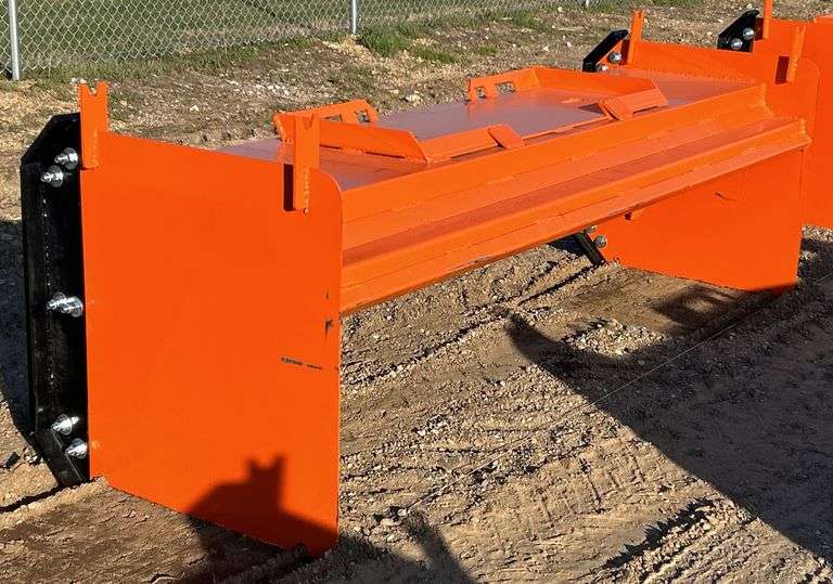 (G) 8’ Quick Attach Snow Pusher - Kraft Auction Service, LLC