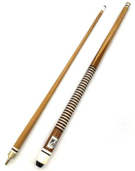 AJAY C560 Linen Wrapped Billiard Cue - Kraft Auction Service, LLC