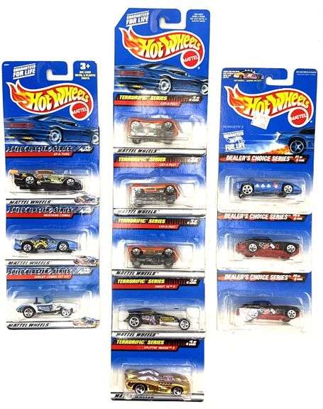 (11) 1996-98 Hot Wheels Mattel Series NIB - Kraft Auction Service, LLC