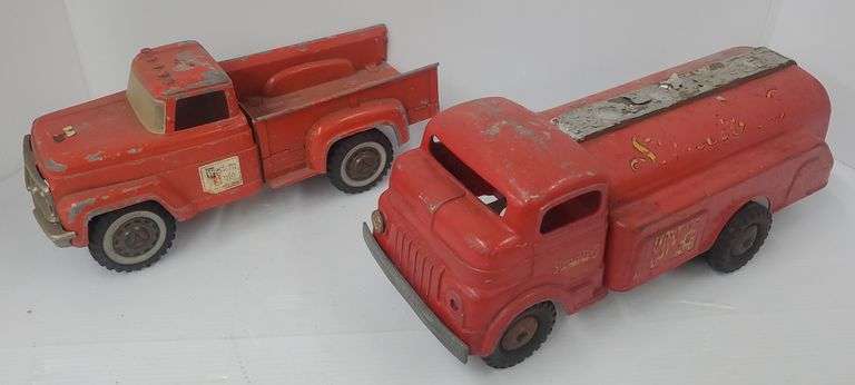 (N) Structo Wind Up Tanker Truck and Hubley Mighty Pickup - Kraft ...