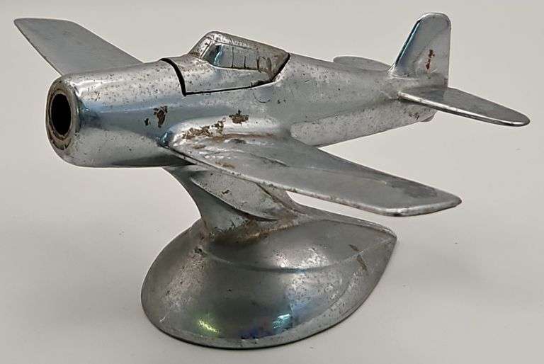 (N) Metal Airplane Table Lighter - Kraft Auction Service, LLC