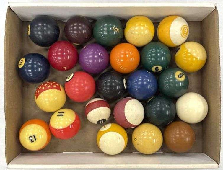(25) Various Billiard Balls, 1920's Red Clay Break - Kraft Auction ...