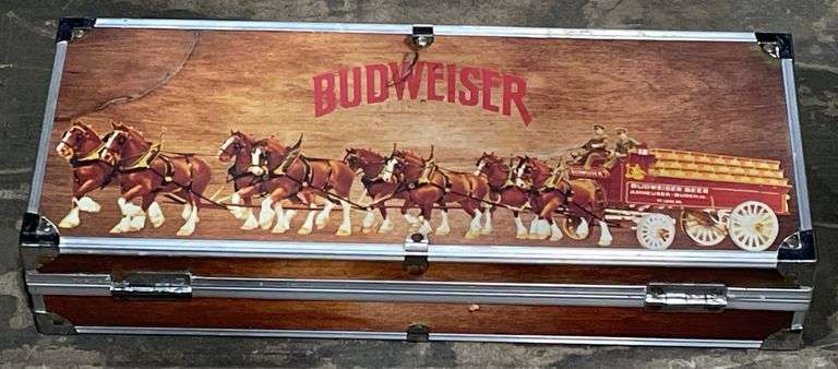 (DD) Budweiser Grill Set - Kraft Auction Service, LLC