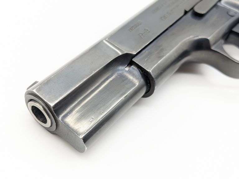 Hungarian Arms Works Mod R-9 9mm Semi Auto Pistol - Kraft Auction ...