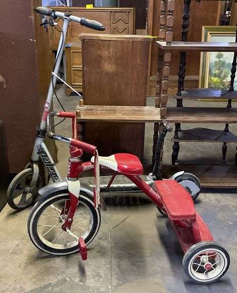 (L) Radio Flyer Bike and Nuisc Scooter - Kraft Auction Service, LLC