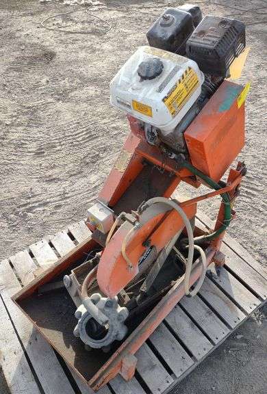 Norton 20" Gasoline Concrete Saw (Model BBC5456) - Kraft Auction ...