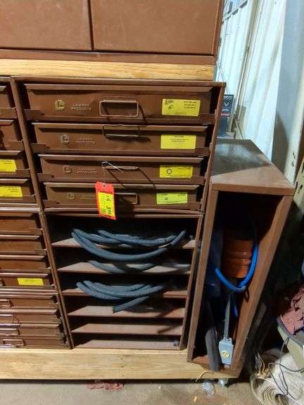 Lawson Industrial Slide Out Storage Cabinet (20"×13"×14") - (9"×35"×24 ...