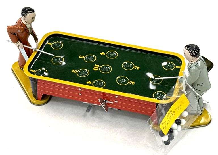 Vtg. Ranger Steel Mehanical Wind-Up Billiard Table - Kraft Auction ...