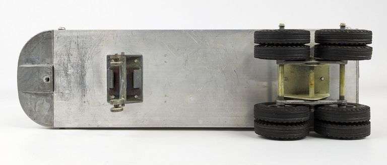 Custom Smith Miller Fruehauf PIE Van Trailer - Kraft Auction Service, LLC