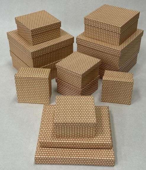 (13) Handcrafted Paper/Cardboard Gift Boxes - Kraft Auction Service, LLC