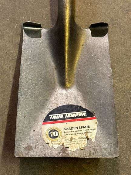 (ZA) Outdoor Spade & Shovel - Kraft Auction Service, LLC
