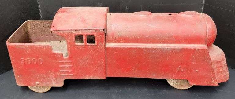 (N) Marx 3000 Pressed Steel Train. - Kraft Auction Service, LLC