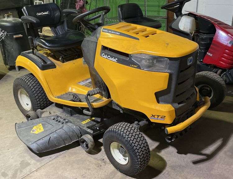 (Y) Cub Cadet XT2 Enduro Series 46” Riding Lawnmower Ran but needs New ...