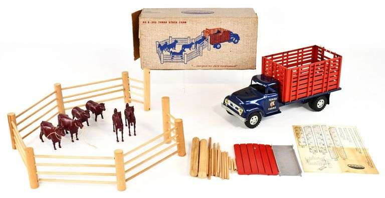Tonka No. B-202 Stock Farm Set w/ Box - Kraft Auction Service, LLC
