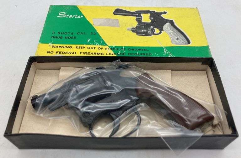 (D) Boxed & Sealed Starter 8 Shots 22. Cal Snub Nose Pistol #32313 Made ...