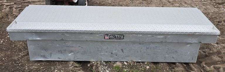 (AE) Seal-Tite Deflecta-Shield Aluminum Tool Box - Kraft Auction ...