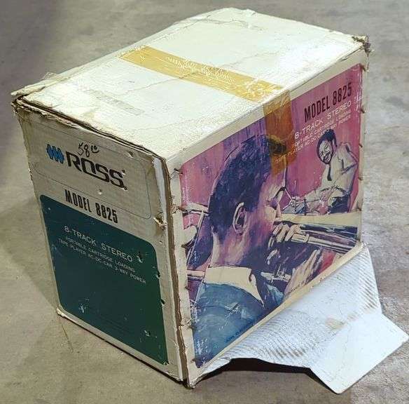 (D) Ross 8-Track Stereo Model 8825. Portable Cartridge Loading Tape ...