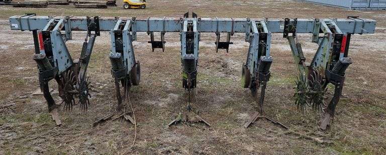 (CP) Hinker 16' Cultivator - Kraft Auction Service, LLC