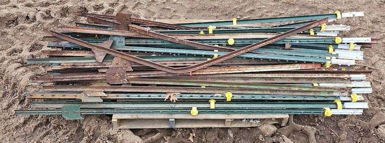(CF) Lot: Metal T-Posts 78”L - Kraft Auction Service, LLC