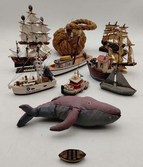 (D) 10 Mini Model Ships Including A Tribute Models Ship & More. Also ...