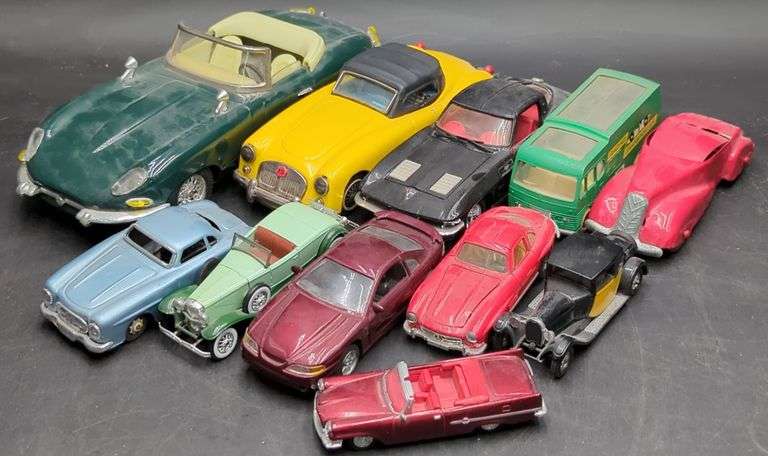 (AD) Lot Of Not To Scale Toy Cars, And Friction Movement Cars, Largest ...