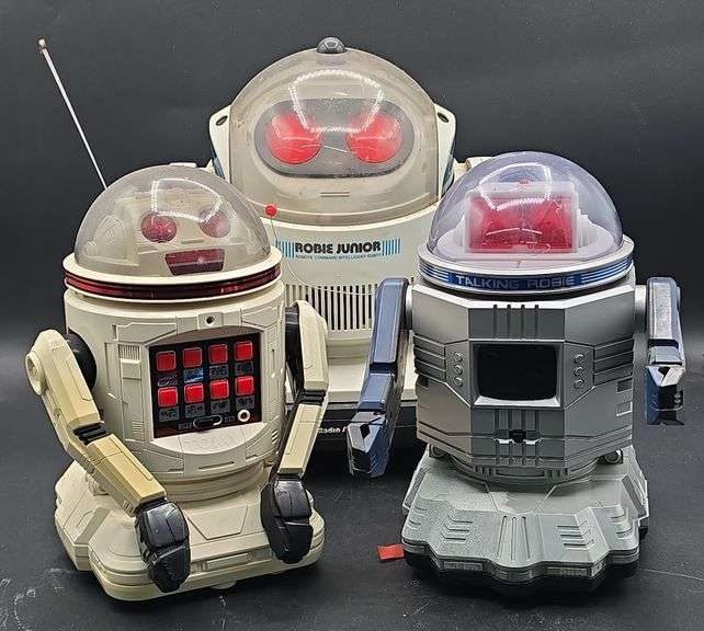 (N) Talking Robie 9" Robot Radio Shack Battery Op. Remote Controlled ...