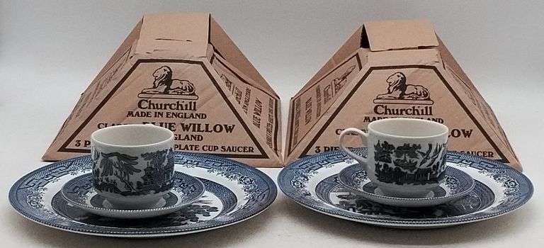 (P) Blue Willow From Enland 3 PC. Set Dinner Plate ,Cup & Saucer Two ...