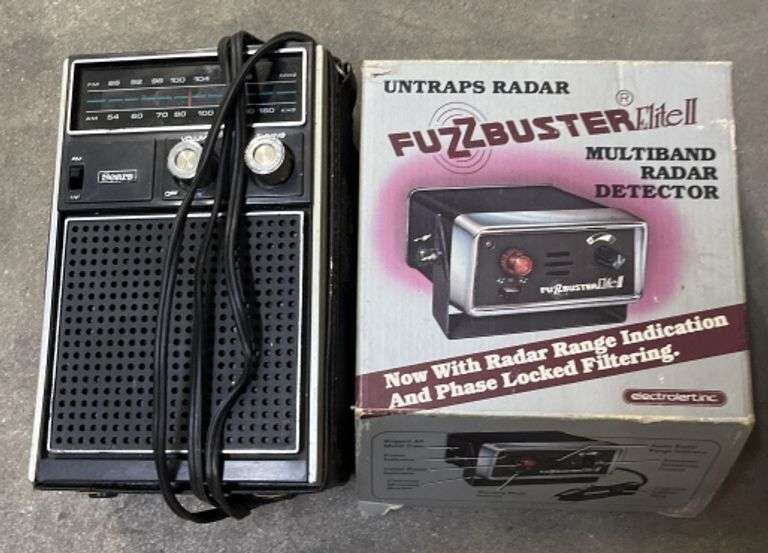 Vntg. Sears Radio/Fuzzbuster Radar Detector - Kraft Auction Service, LLC