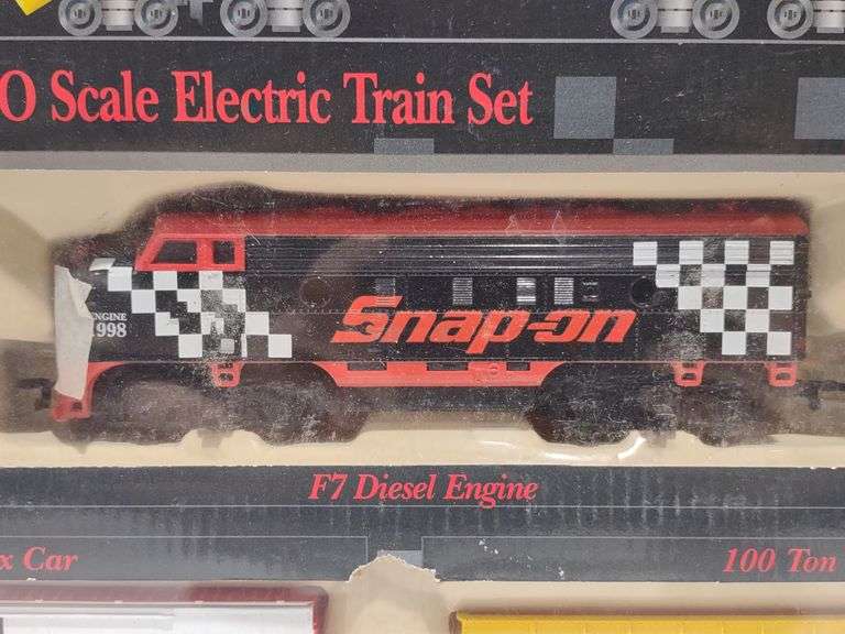 1998 Snap-On Gold Medal Limited Edition HO Scale Electric Train Set ...