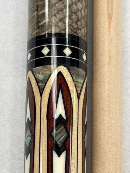 Custom Cobra Inlay Cobra Wrapped Billiard Cue - Kraft Auction Service, LLC