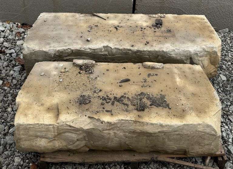 (2) High Definition Wall Outcropping - Kraft Auction Service, LLC