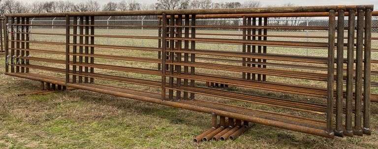 (AK) Steel Pipe Cattle Panels - Kraft Auction Service, LLC