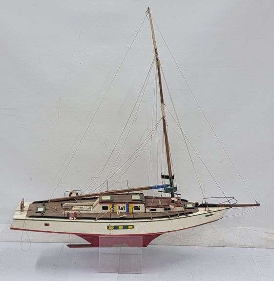 (R) Large Wooden Hobby Model Skipjack, 4’ X 1’1” X 3’9.5”. - Kraft ...