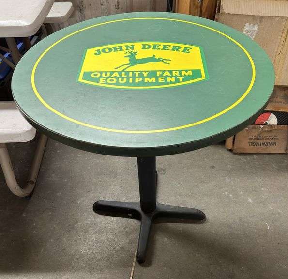 John Deere Table - Kraft Auction Service, LLC