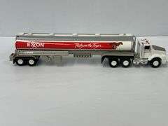 (V) Toy Semi-Trucks Includes Exxon Toy Tanker Truck, BP Transforming ...