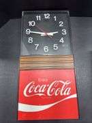 (CC) Kaleidoscope Dr. Pepper Wall Clock and Vintage 1970's Electric ...