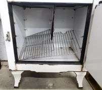 (P) Vintage Enamel Ice Box Refrigerator - Kraft Auction Service, LLC