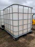 (II) 250 Gallon Poly Tank w/ Transport Crate - Kraft Auction Service, LLC