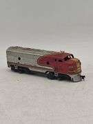 (II) HO Scale Tyco Santa Fe 4015 Diesel Locomotive Powered, Tyco 224-20 ...