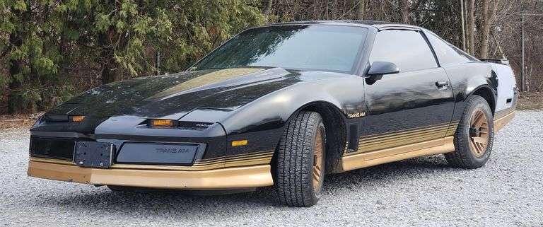 1984 Pontiac Trans Am Recaro Edition - Kraft Auction Service, LLC