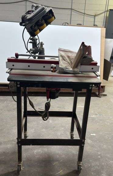 Delta Versa-Feeder Power Feeder - Kraft Auction Service, LLC