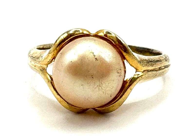 LUC Sterling Silver and Button Pearl Ring - Kraft Auction Service, LLC