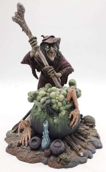 Tales from the Crypt "The Old Witch" Statue - Kraft Auction Service, LLC