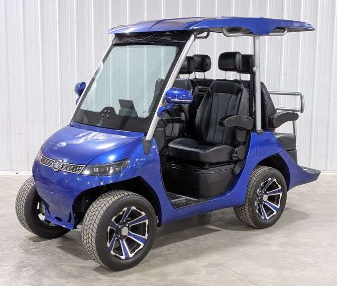 2022 Evolution D3 Electric 4-Seater Golf Cart - Kraft Auction Service, LLC